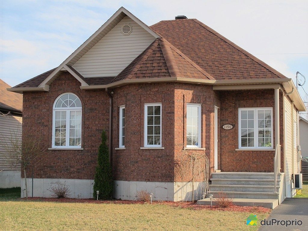 facade-bungalow-drummondville-1024-1958684.jpg