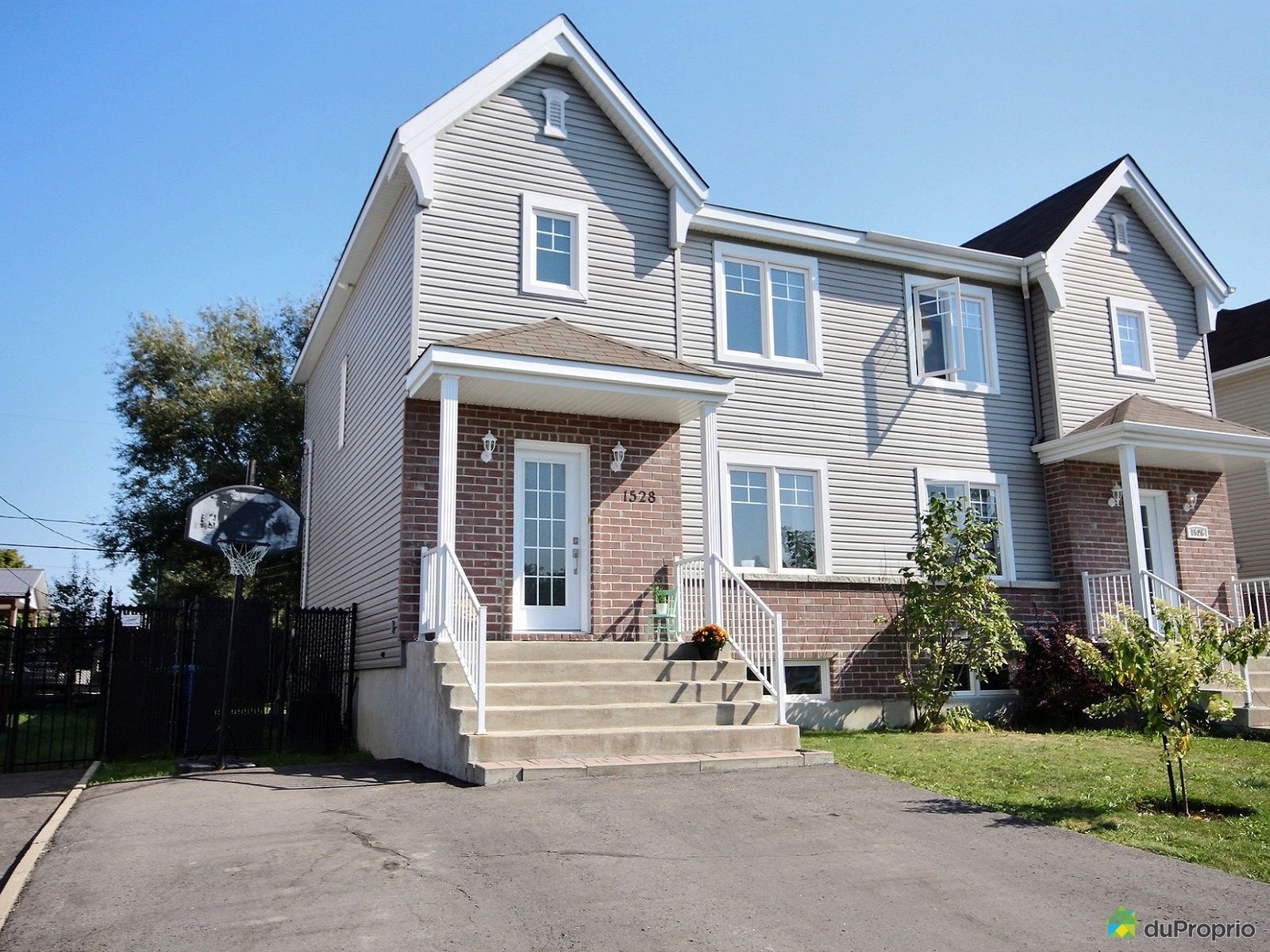 J'ai Vendu & Économisé 11 000 $ - Jumelé - L'Assomption, Nᵒ 765931 ...