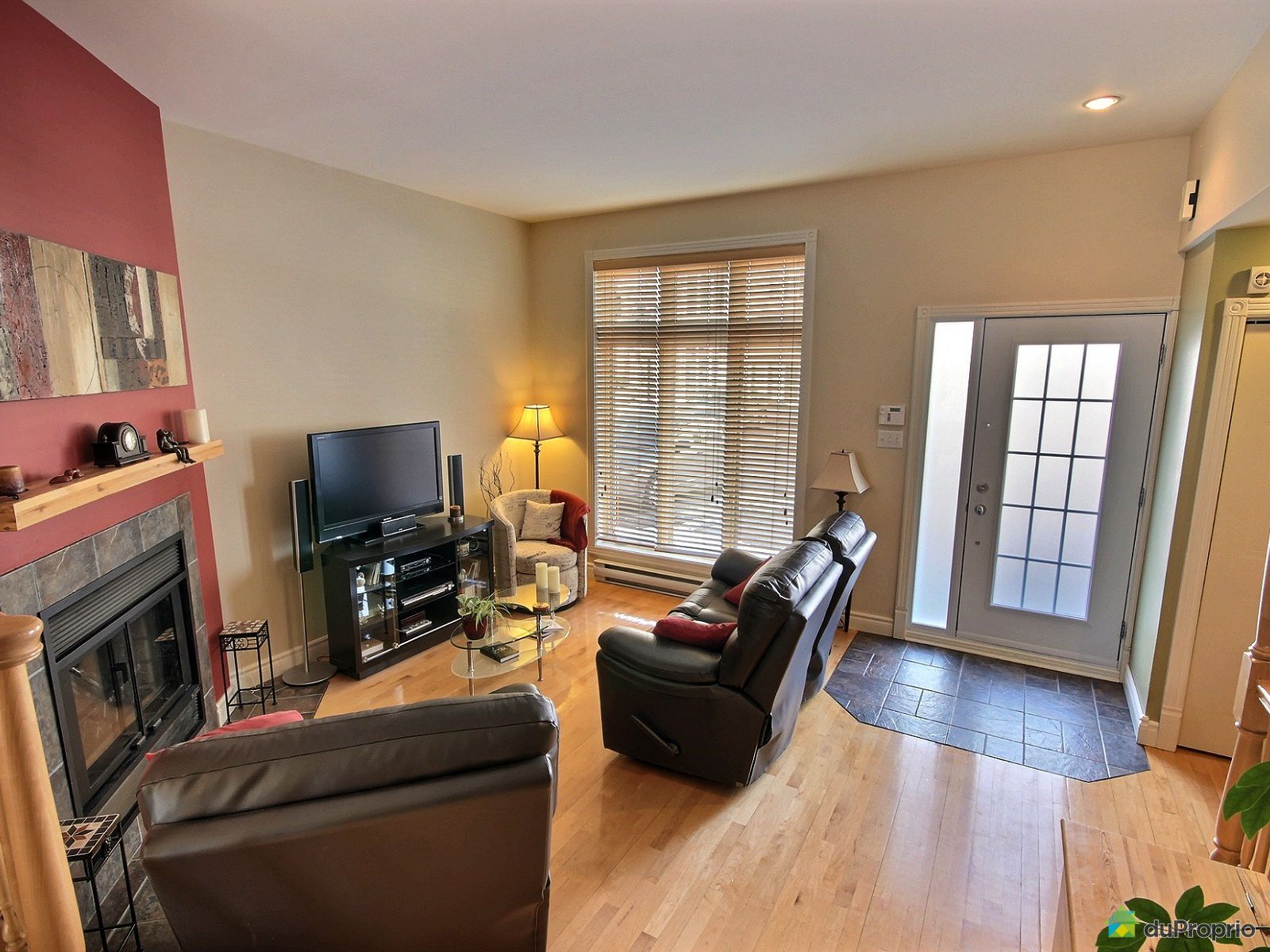 condo-ste-rose-1600-8522873.jpg