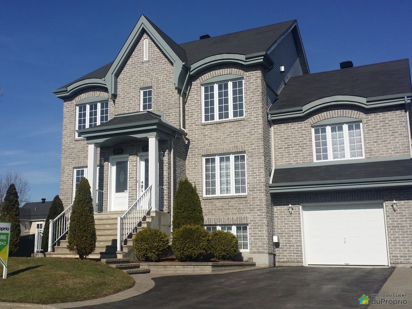 J'ai Vendu & Économisé 36 000 $ - Triplex - Mascouche, Nᵒ 789277 ...