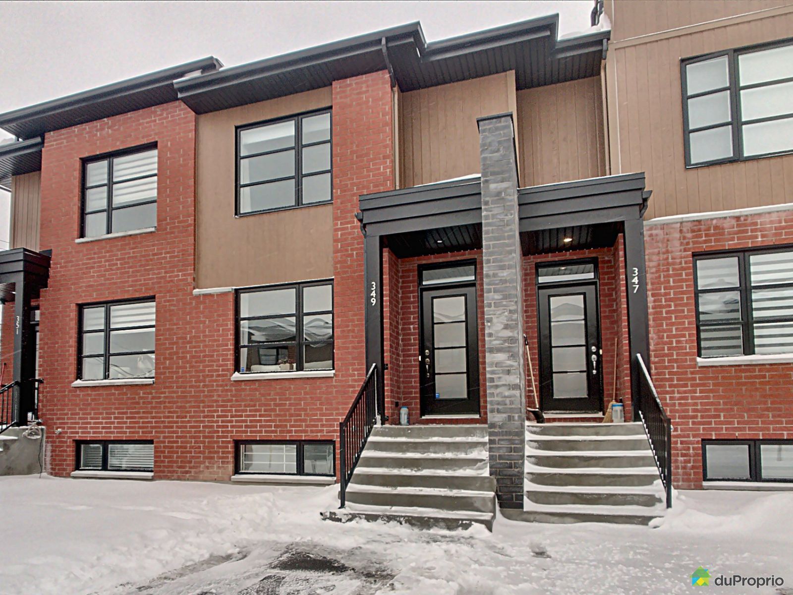 maison-en-rangee-de-ville-vaudreuil-dorion-1600-9644389.jpg