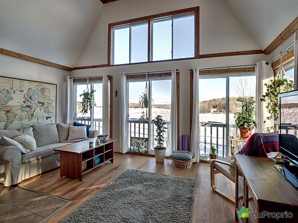 Page 2 - Chalets à vendre, Estrie