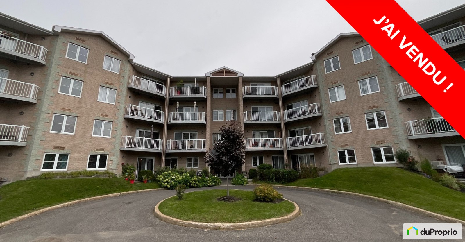 condo-charlesbourg-1600-13318770-vendu.jpg