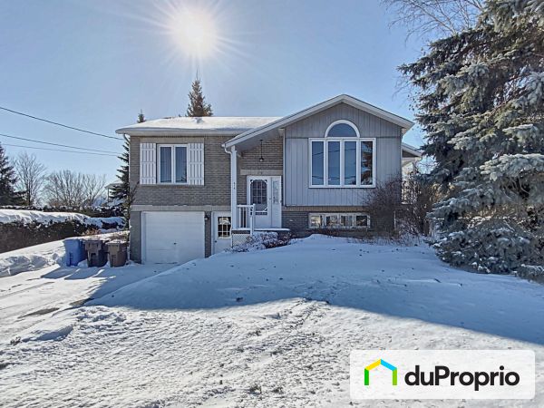 Houses for sale in Coaticook, Real Estate - DuProprio