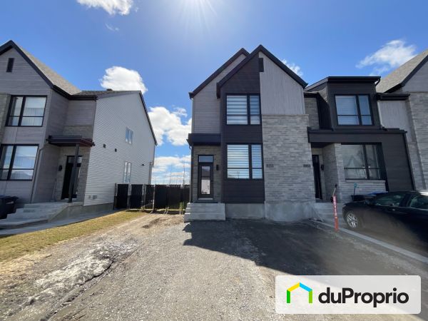 Maison De Ville Cite Mirabel | Ventana Blog