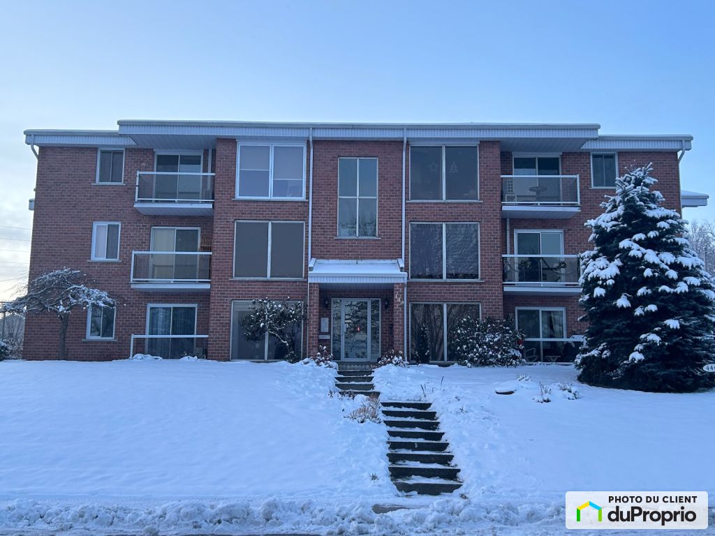 Condos, maisons à vendre, Granby