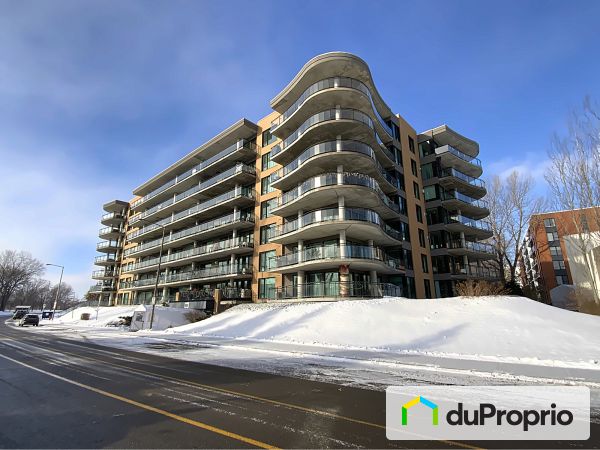 Condos, maisons à vendre, Vanier