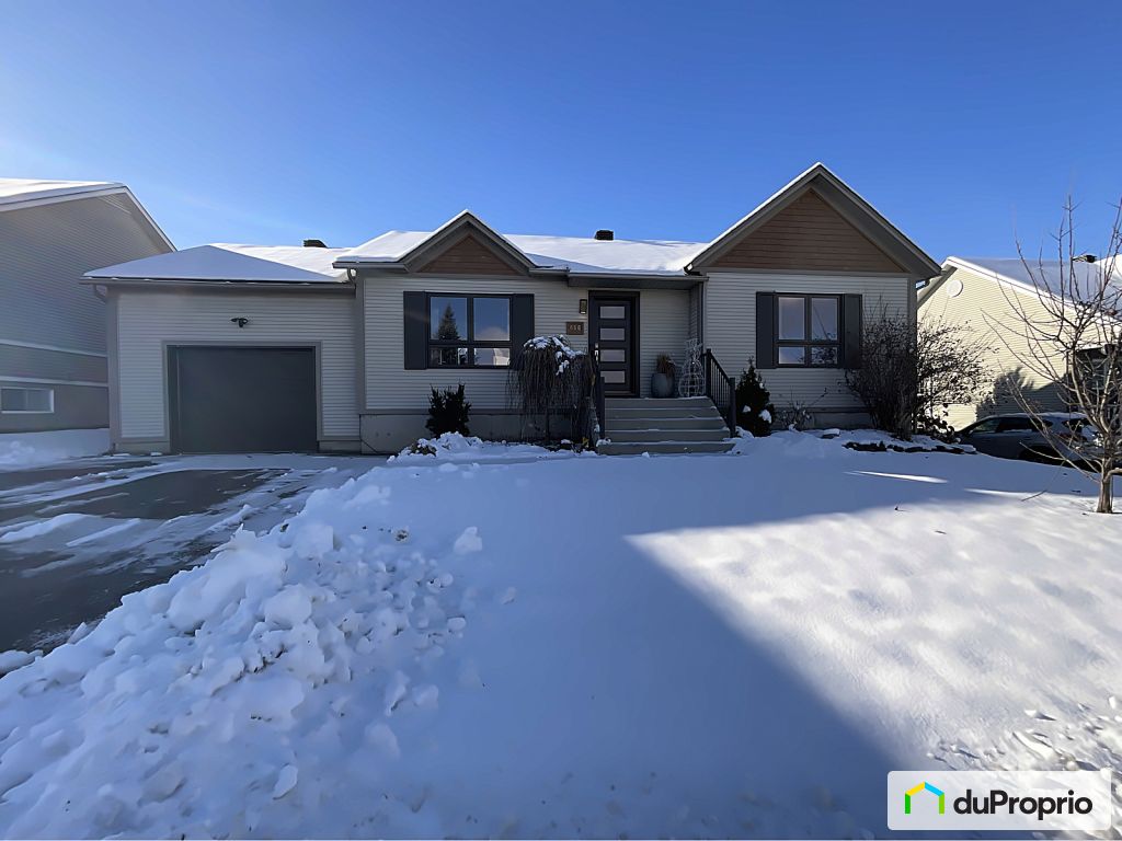 Maisons à vendre, Granby