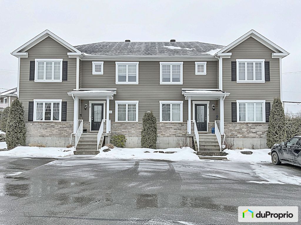 Condos, maisons à vendre, Granby