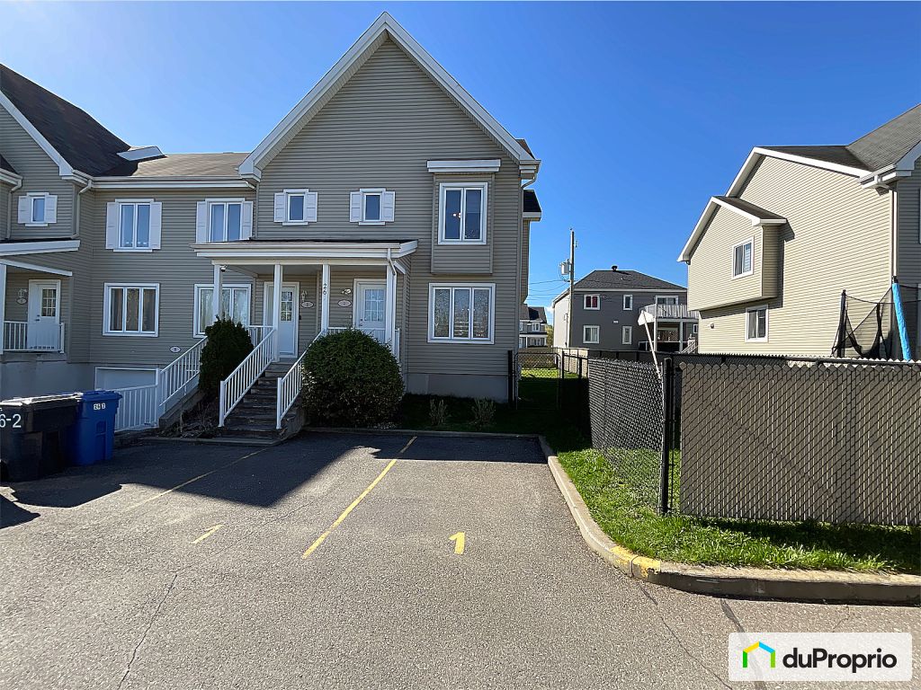 Maisons à vendre, Granby