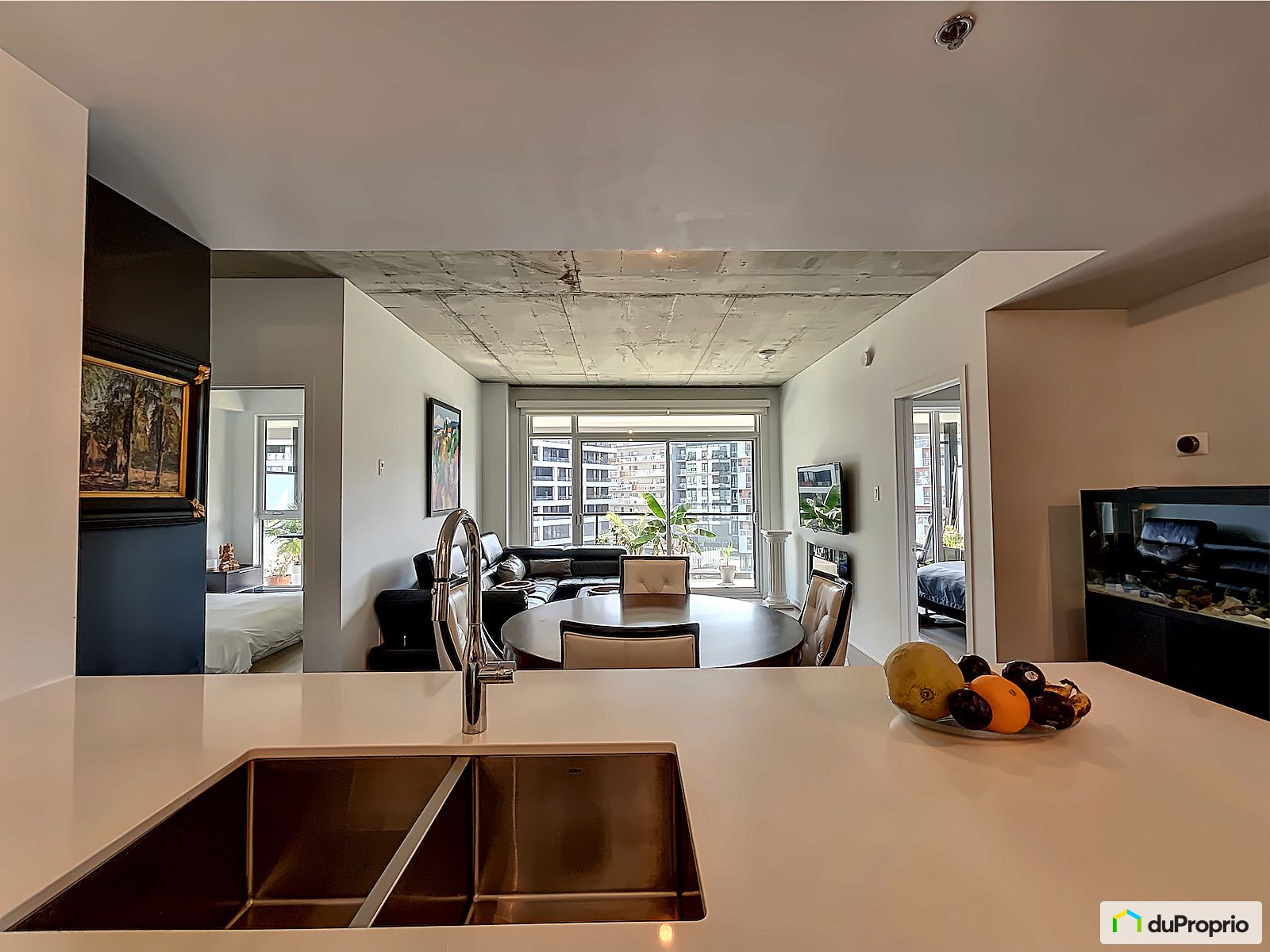 Condo à vendre Brossard 2 chambres 2 salles de bain #1083989