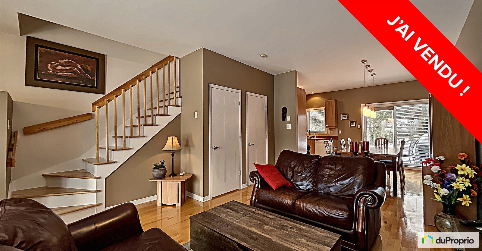 salon-maison-en-rangee-de-ville-montreal-nord-1600-14830713-vendu.jpg