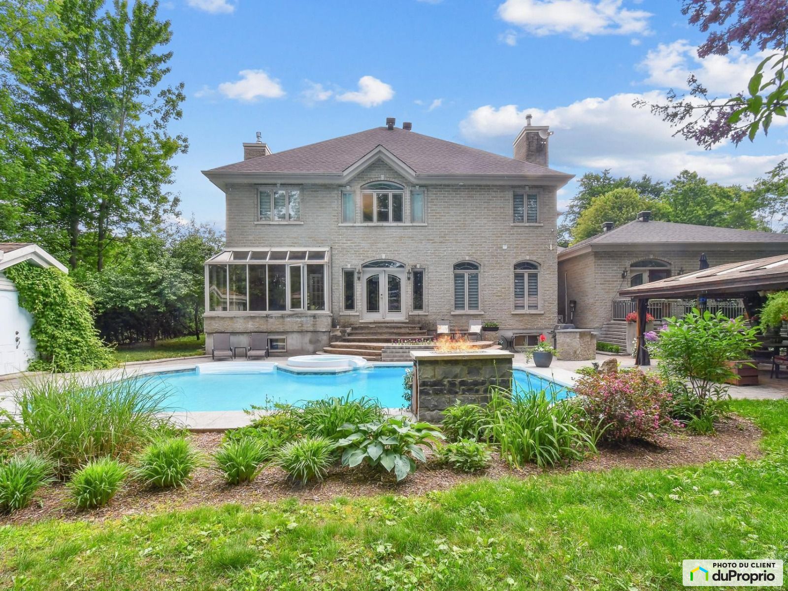 Maison bi-génération à vendre Mascouche 7 chambres 3 salles de bain #1098527