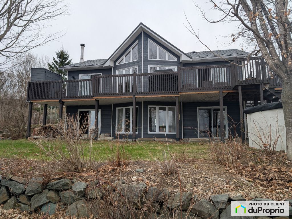 Propriétés à Vendre Roxton Pond