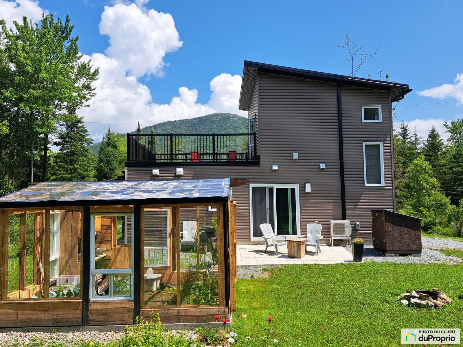 Maison 2 étages à vendre St-Joseph-De-Ham-Sud 2 chambres #1094851