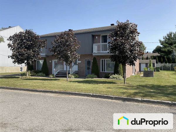 Quadruplex à vendre, Québec