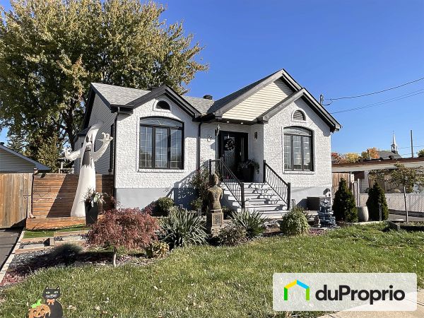 Maisons à vendre, Delson