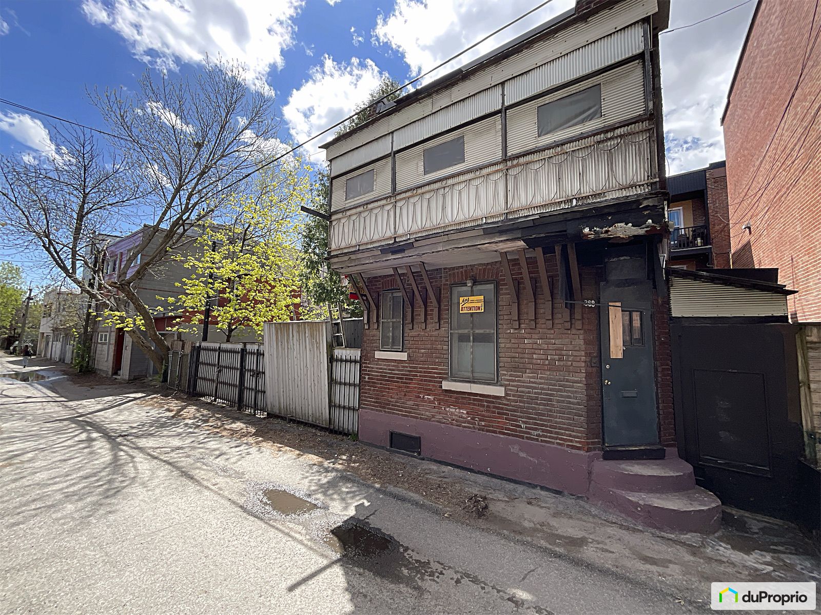 2 Storey for sale Villeray / St-Michel / Parc-Extension 3 bedrooms #1130796