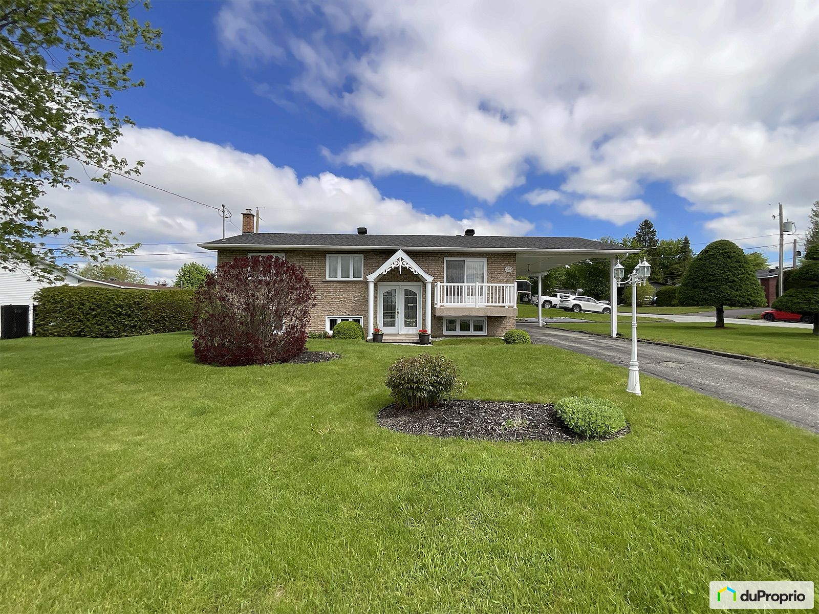 Bungalow for sale Sherbrooke (St-Élie-d'Orford) 4 bedrooms #1133669